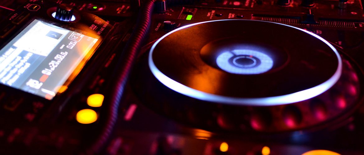 C89.5 – Seattle's home for dance